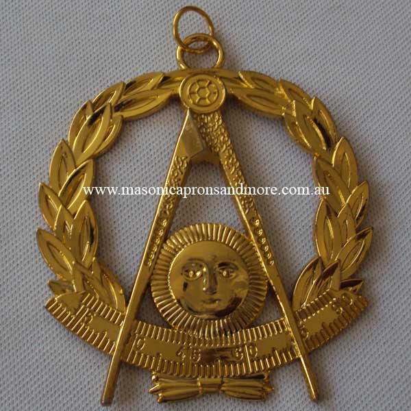 Grand Past Masters Collar Jewel with Compasses, Quadrant within Wreath ...